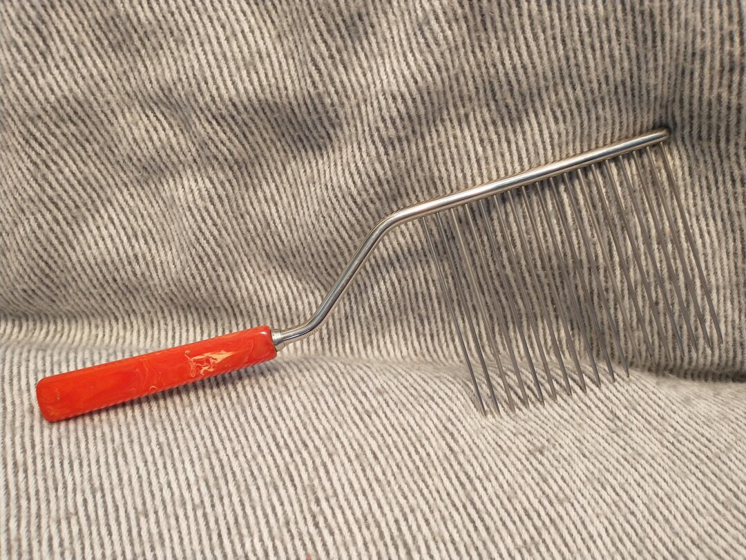 Vintage Bakelite Cake Breaker Utensil | Vintage Bakelite Utensil ...