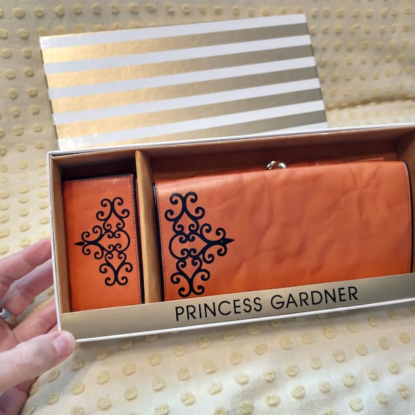 Princess Gardner - Etsy