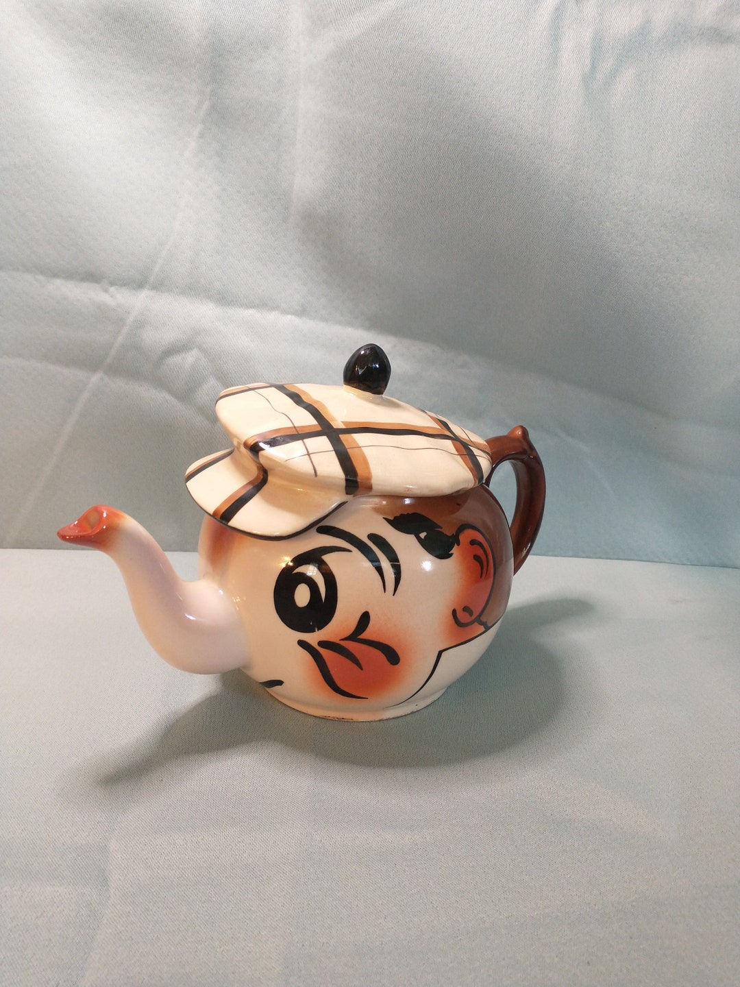 Wade Andy Capp Anthropomorphic Tea Pot | Vintage Tea Pot | Vintage Pot ...