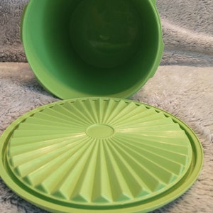 Green Tupperware Container With Lid | Vintage Tupperware Container W ...