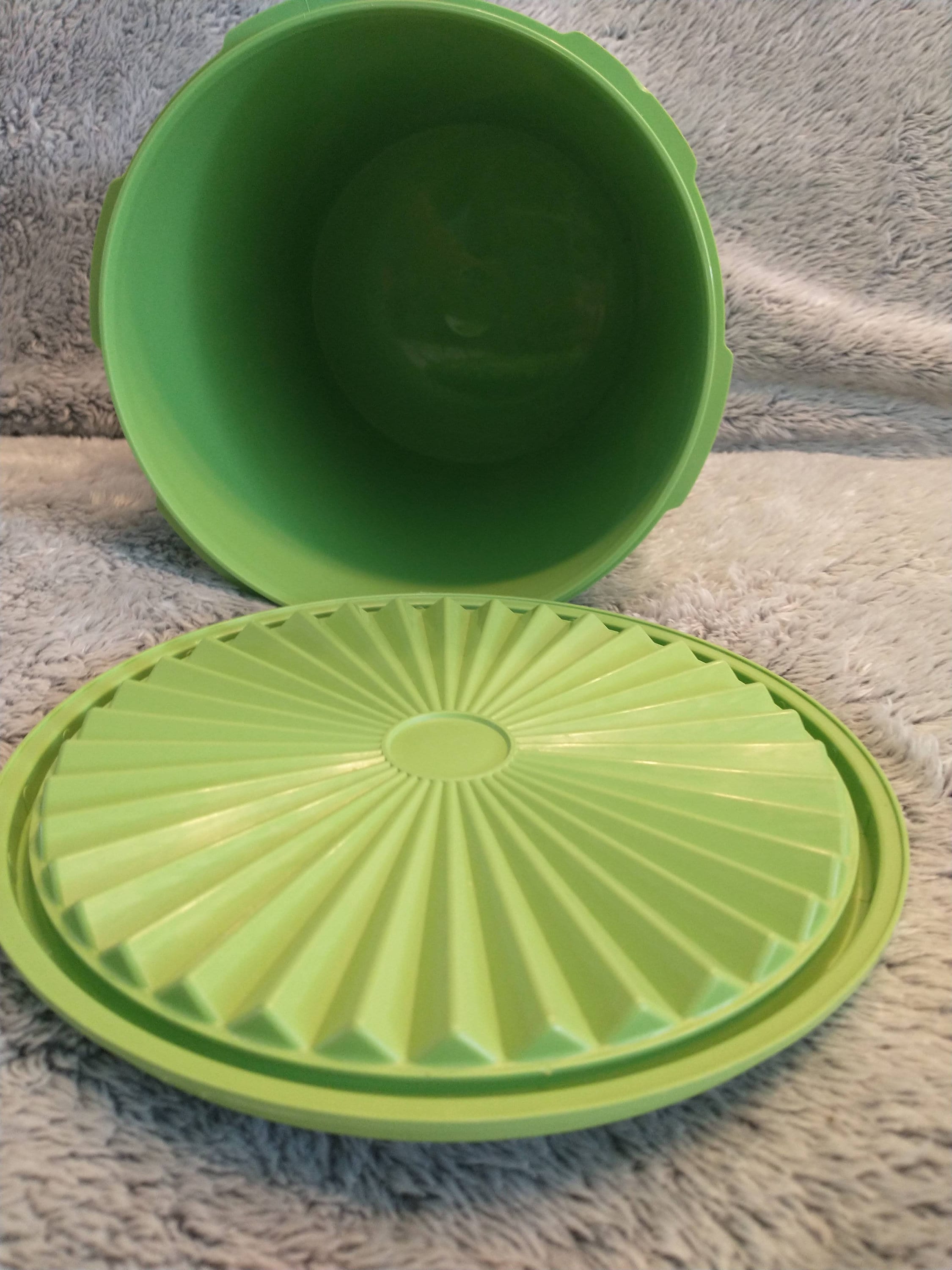 Vintage Lime Green Tupperware Container With Lid: 1970s Kitchen Storage ...