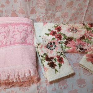 Vtg Pink Floral Towel Set | Vintage Pink and Floral Towel Set | Vintage ...