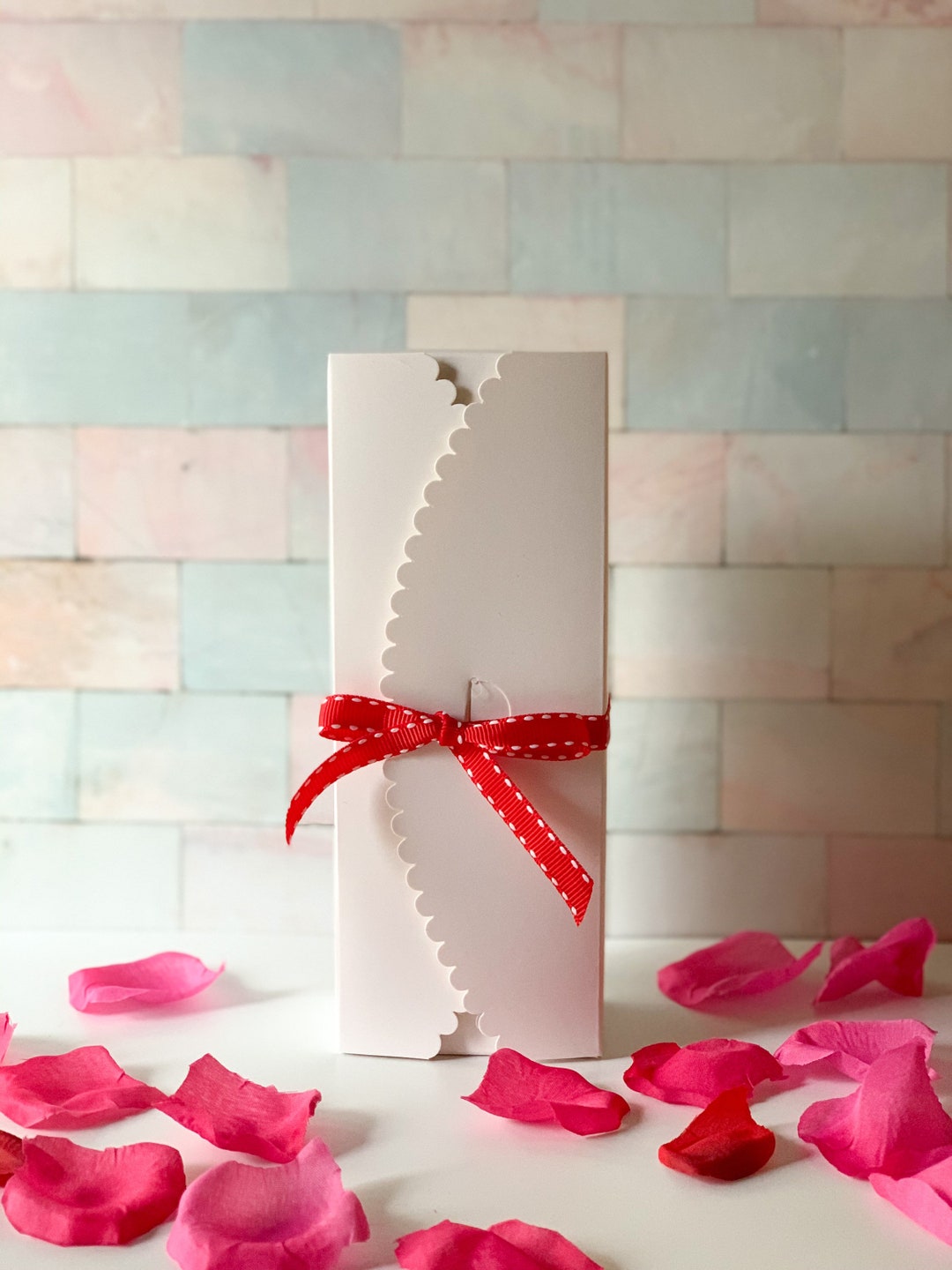 10 Scalloped Small White Boxes With Red Stitch Ribbons, Wedding ...