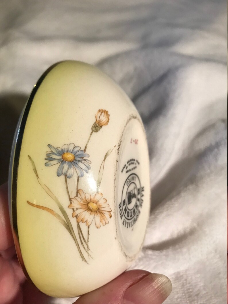 Royal Worcester Spode, Palissy, Ringtons, Lidded Trinket Box Vintage ...