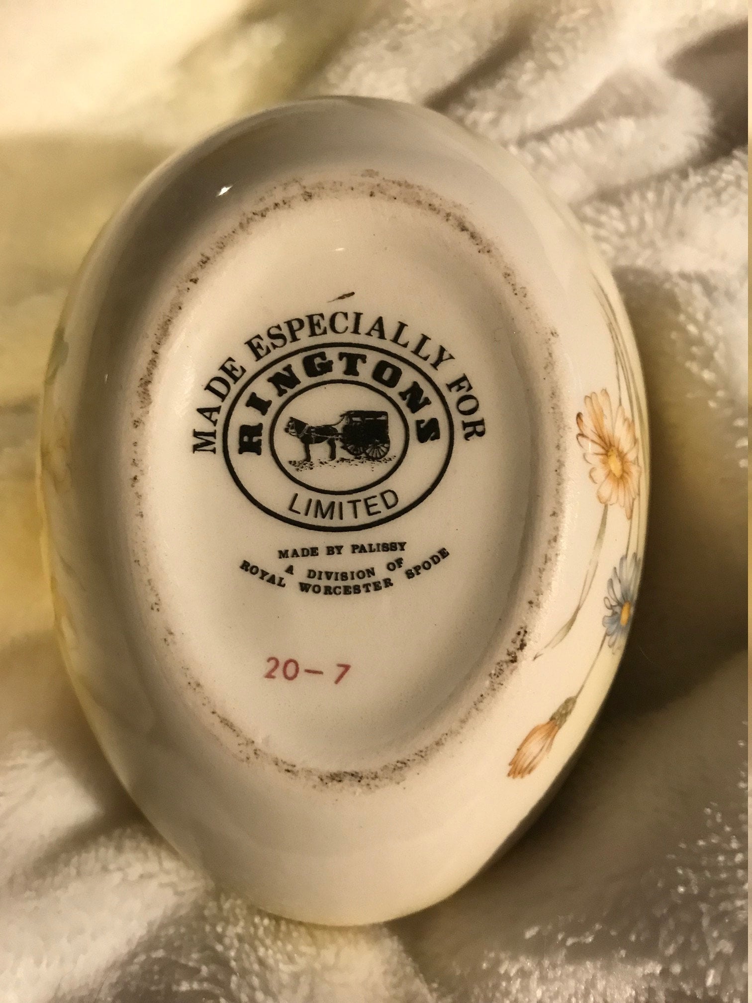 Royal Worcester Spode, Palissy, Ringtons, Lidded Trinket Box Vintage ...