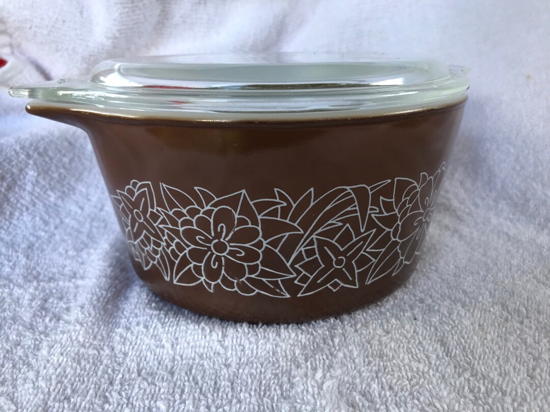 Pyrex Woodland Pattern 1 Qt Covered Casserole With Lid. - Etsy