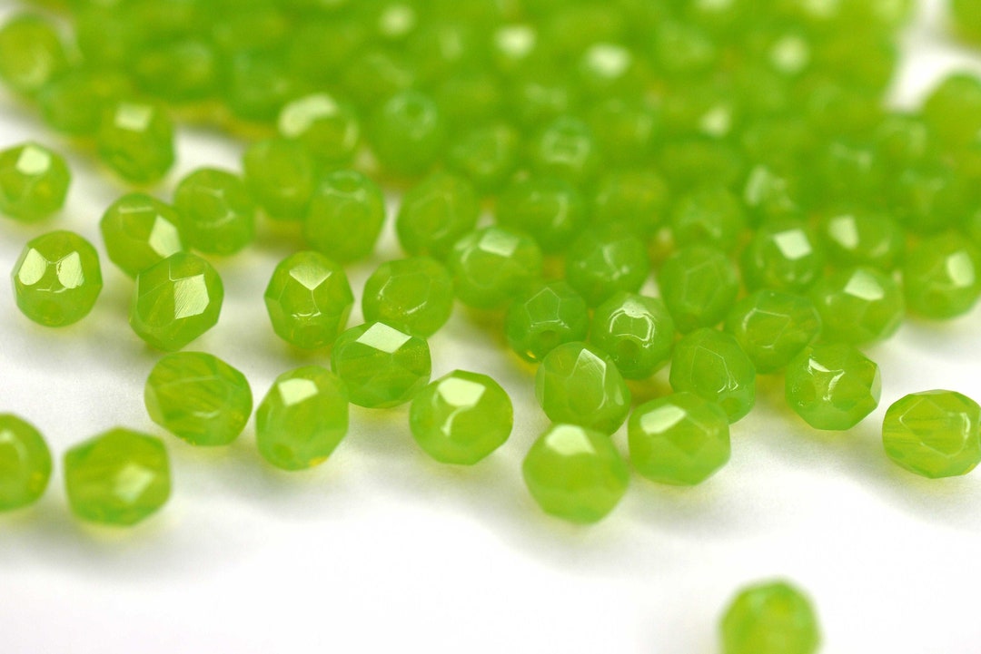 50 Milky Dark Peridot Bohemian Beads 4mm Czech Fire Polished - Etsy