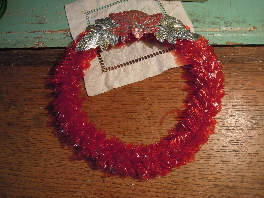 Vintage Red Cellophane Wreath / Red Wreath Christmas Ornament ...