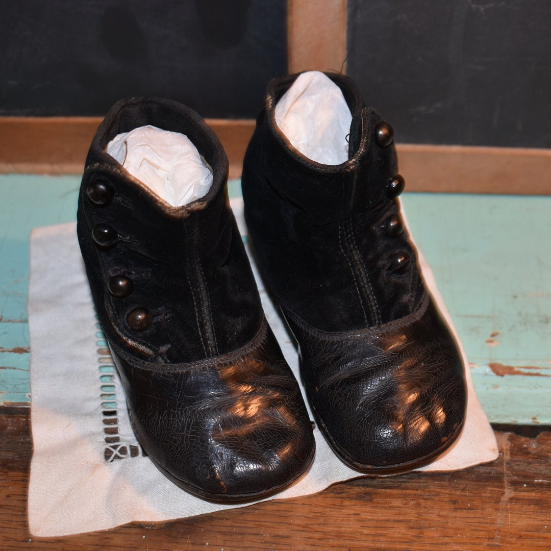 Vintage Victorian Black Velvet and Leather Toddler High Button Booties ...