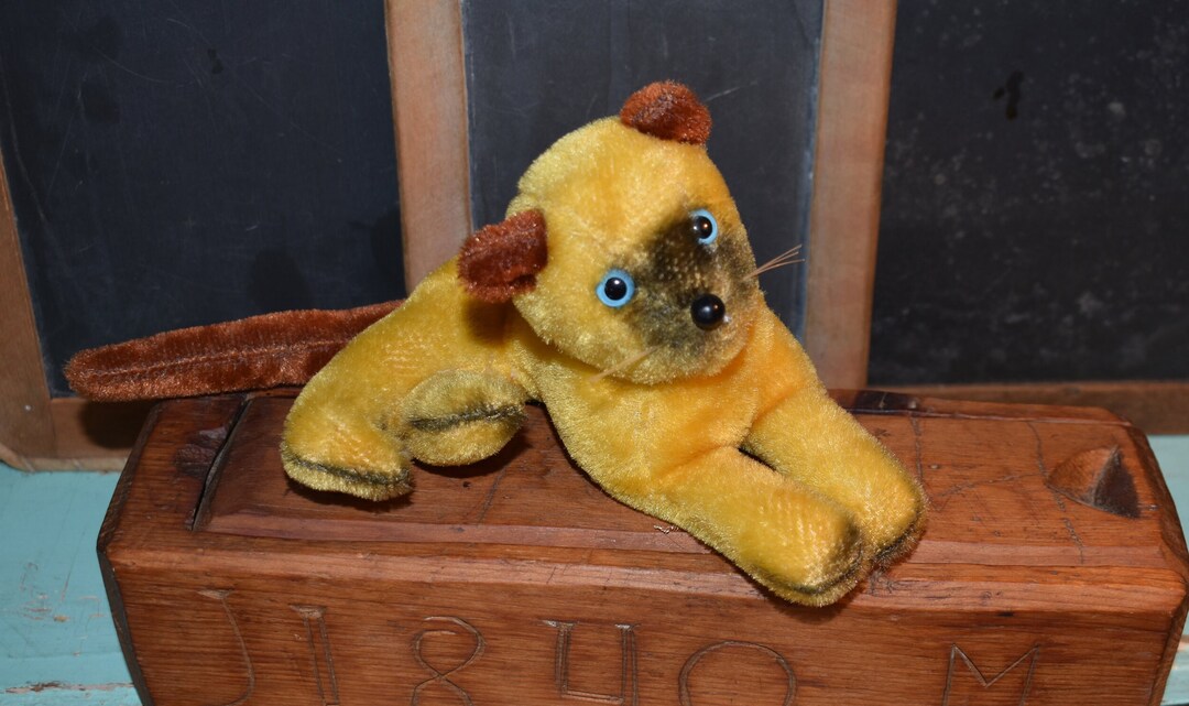 Vintage Stuffed Toy Cat / Stuffed Toy Cat / Vintage Dream Pets / Made ...