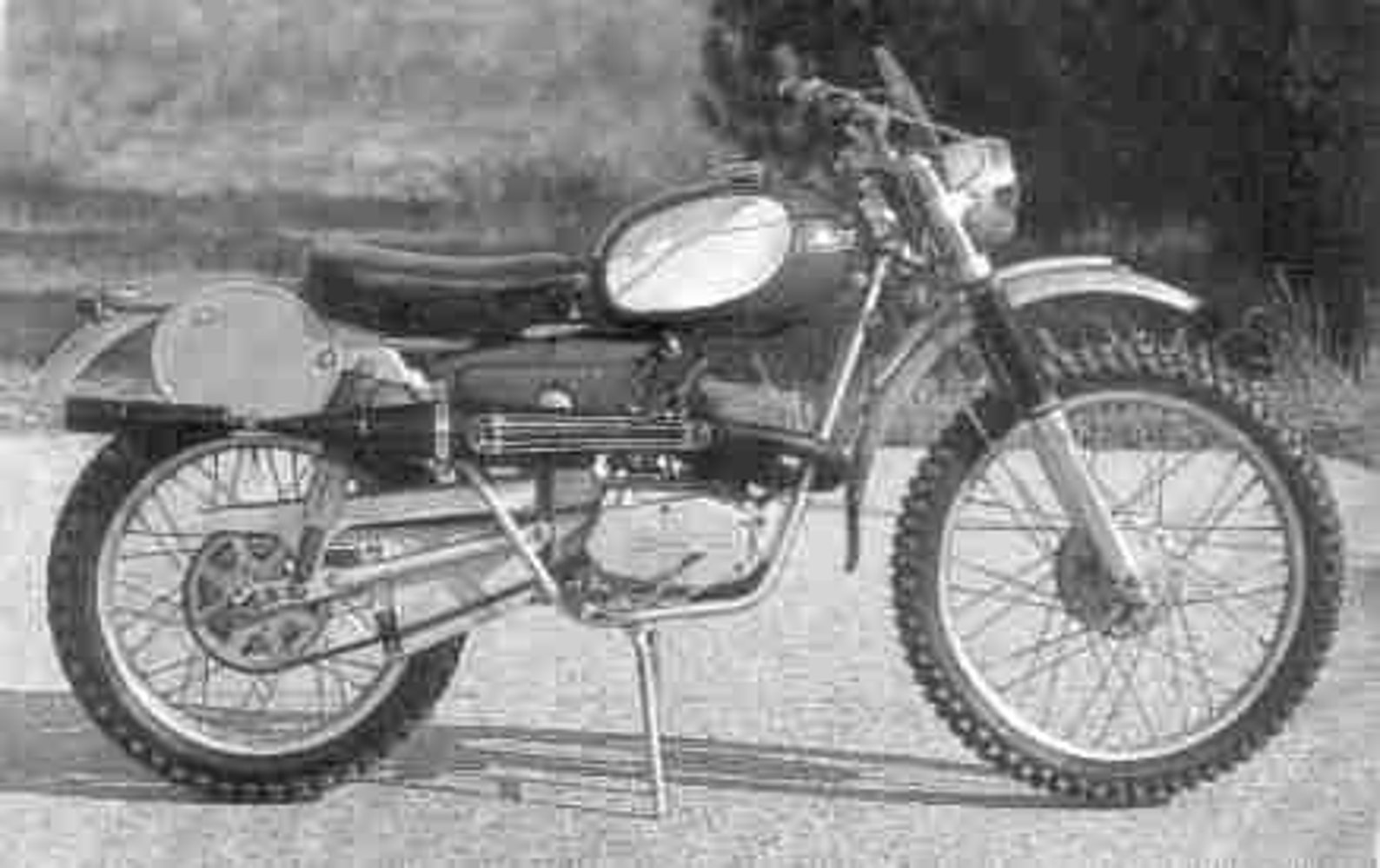 PENTON MOTORCYCLE Service Parts Manuals Set for 100 125 175 250 400 ...