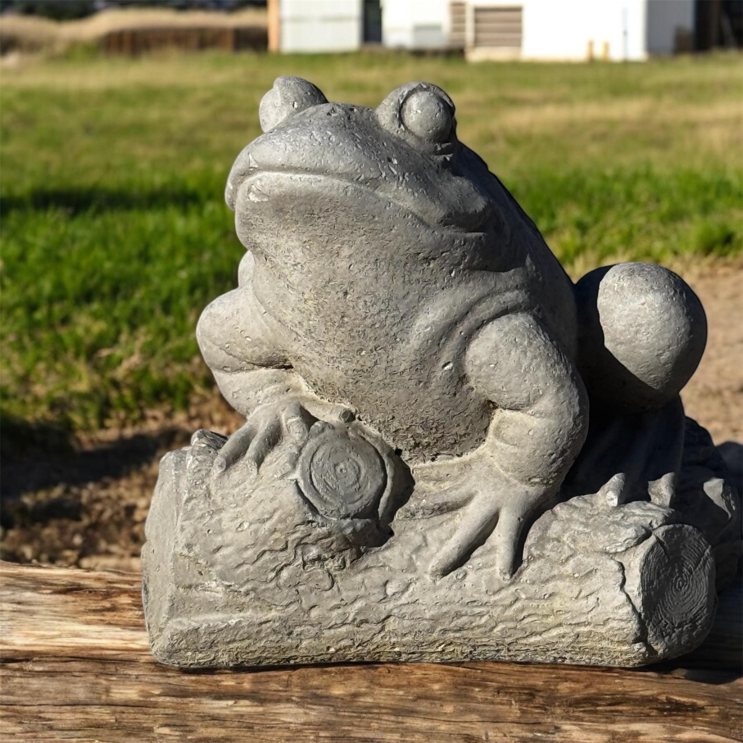 Cement Frog on Log Statue: Handmade Outdoor Patio Decor - Etsy