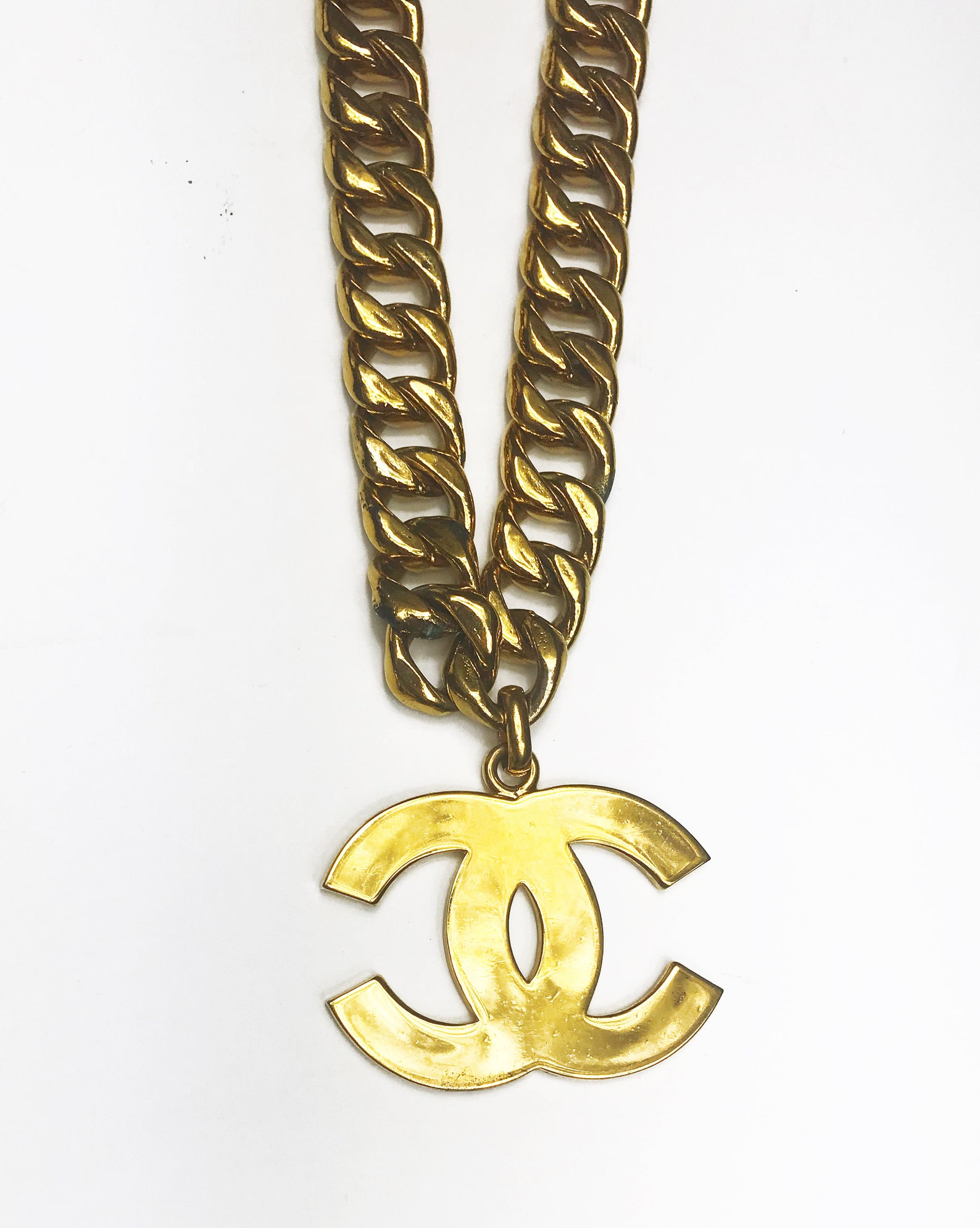 CHANEL Iconic Vintage 1990s Gold Logo Pendant RARE Chain - Etsy Australia