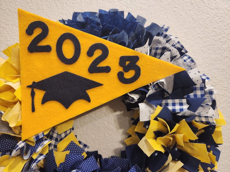 2026 Graduation Rag Wreath: Custom Colors, Party Decoration, Photo Prop ...