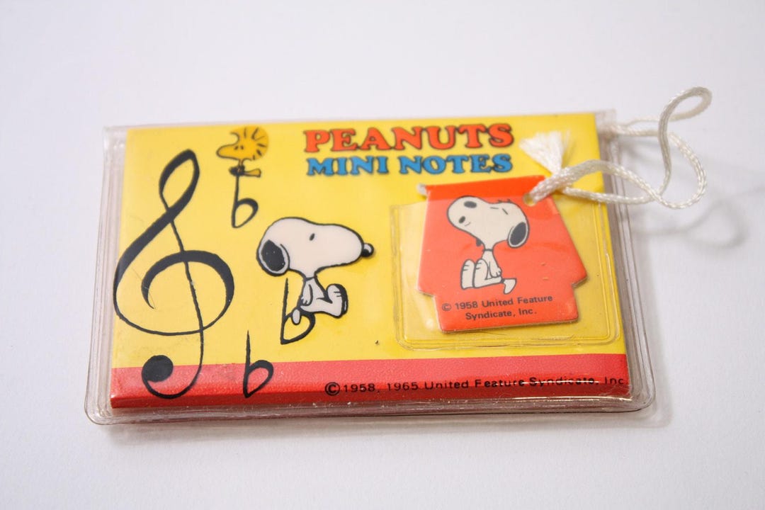 Peanuts, Snoopy, Mini Notes, Scribble Pads, Bookmark, Butterfly ...