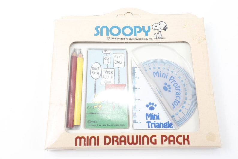 Peanuts Gang Snoopy Mini Drawing Pack Pencil Notebook Triangle - Etsy