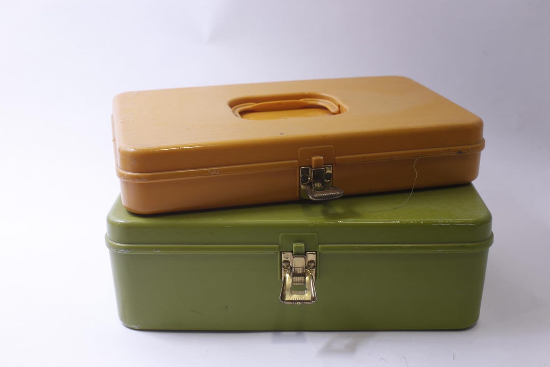 1970s 60s Wilson Wil-hold Portable Sewing Thread Case, Set of 2 Yellow ...