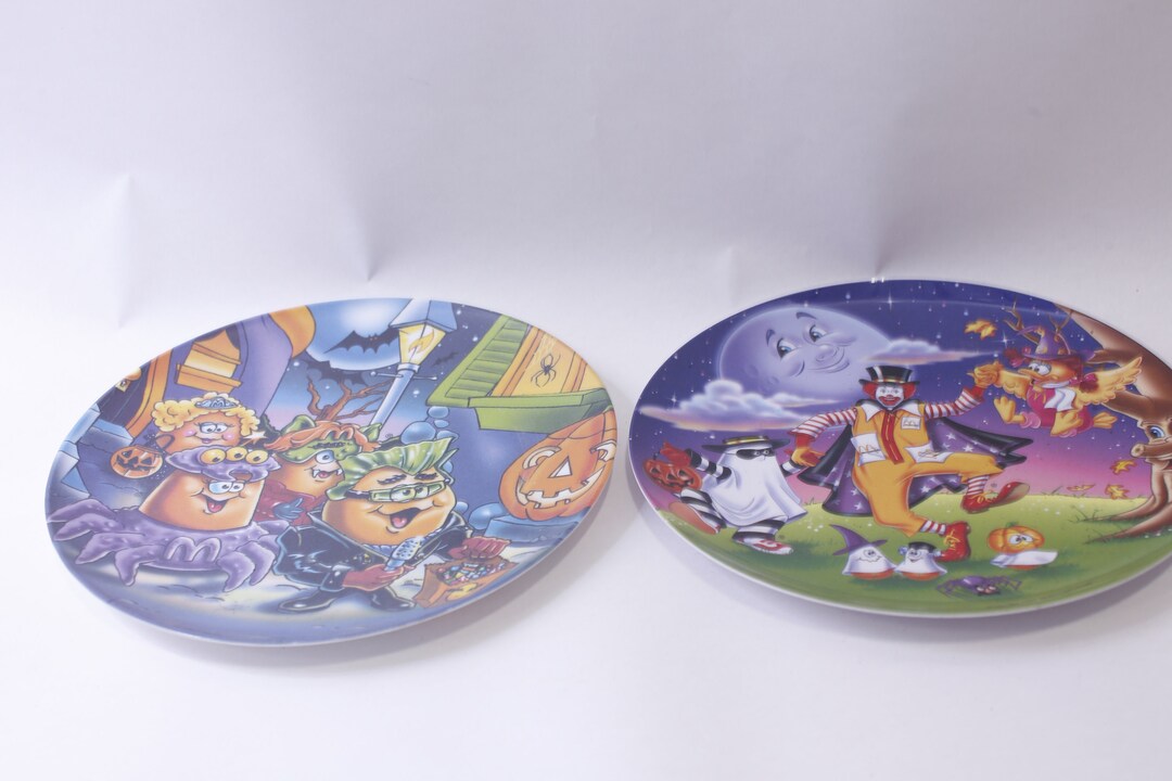 Mcdonald's Halloween Plates, Set of 2, Funny Characters, Autumn, Spooky ...