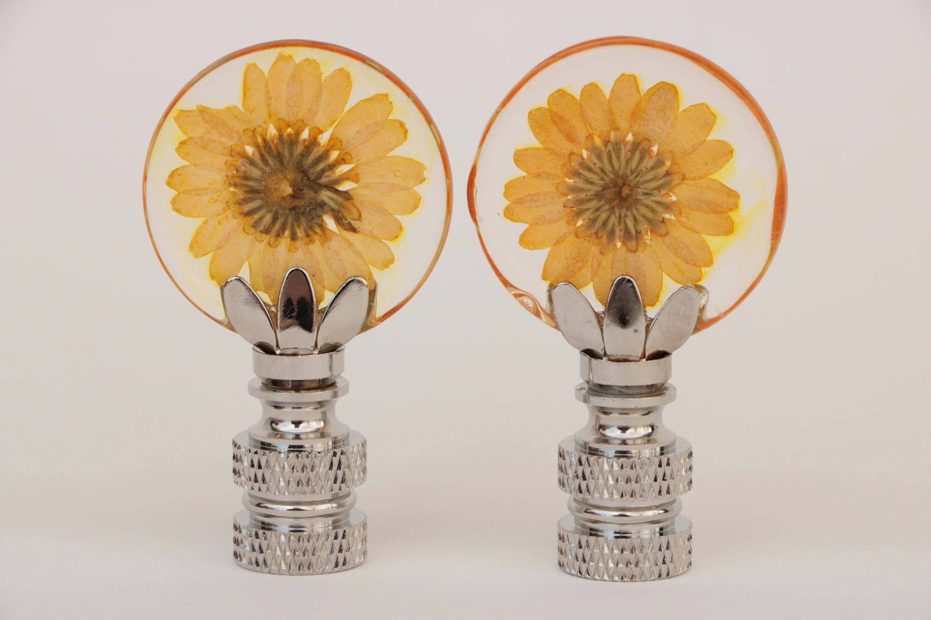Yellow Daisy Flower Lamp Finials Natural Flowers in Clear | Etsy