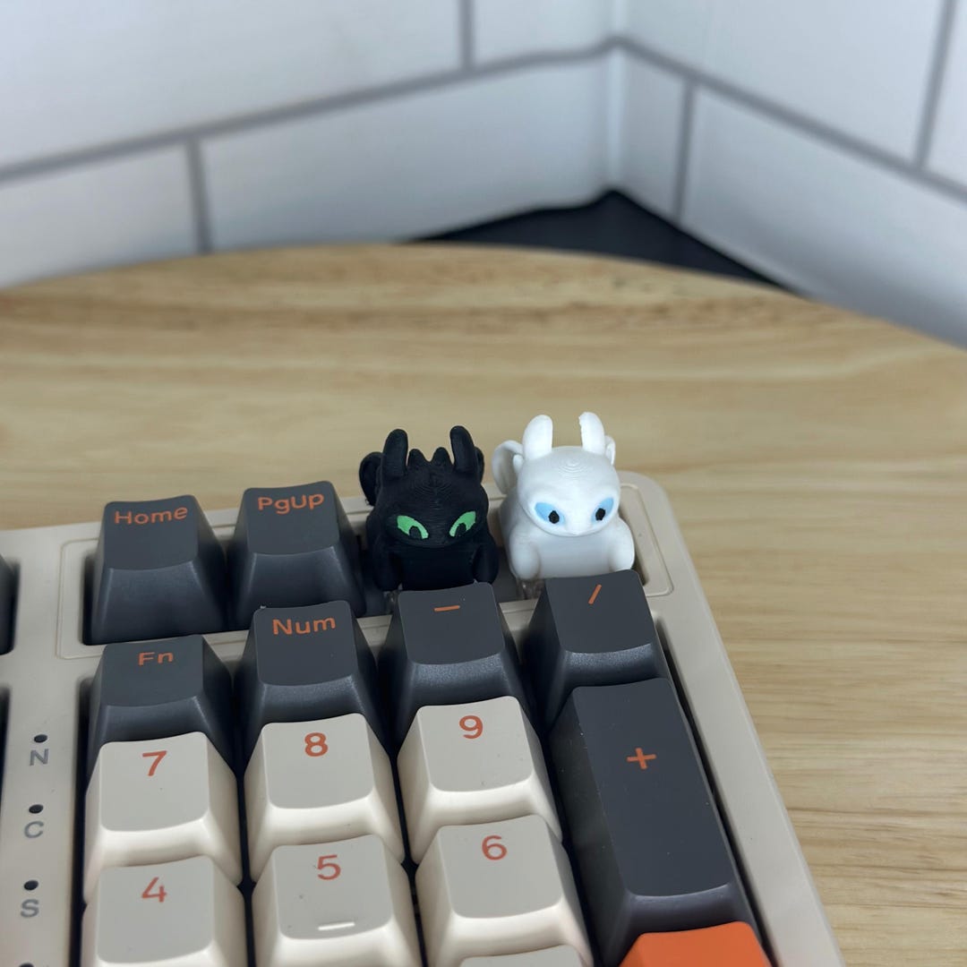 HTTYD Toothless and Angel Keycaps - Quirky Addition to Your Keyboard ...