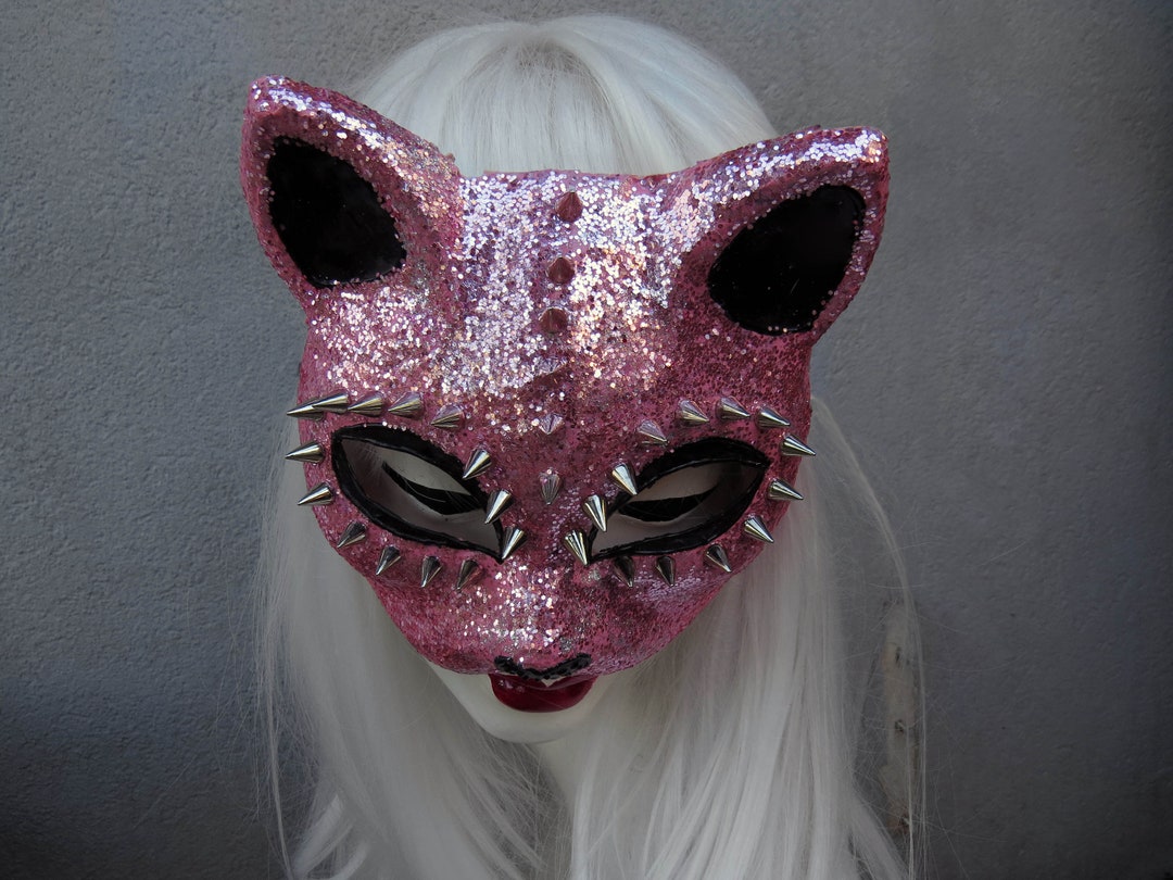 Cat Mask - Catwoman - Black Mask - Masquerade - Studs - Studs Mask ...
