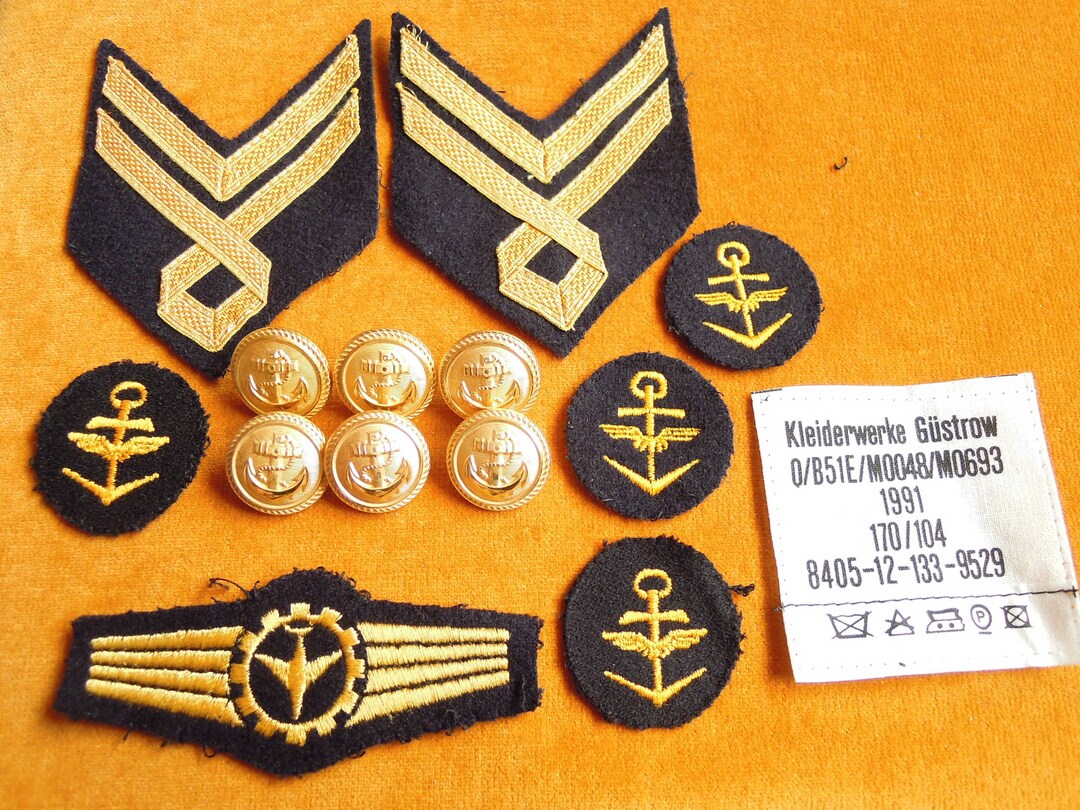 Set of 6 Retro Military Gold Color Metal Anchor Buttons and Patches E51 ...