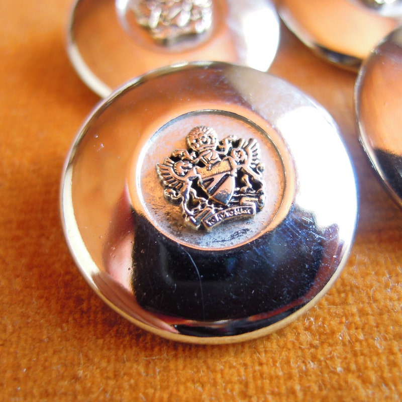 Retro Buttons - Etsy