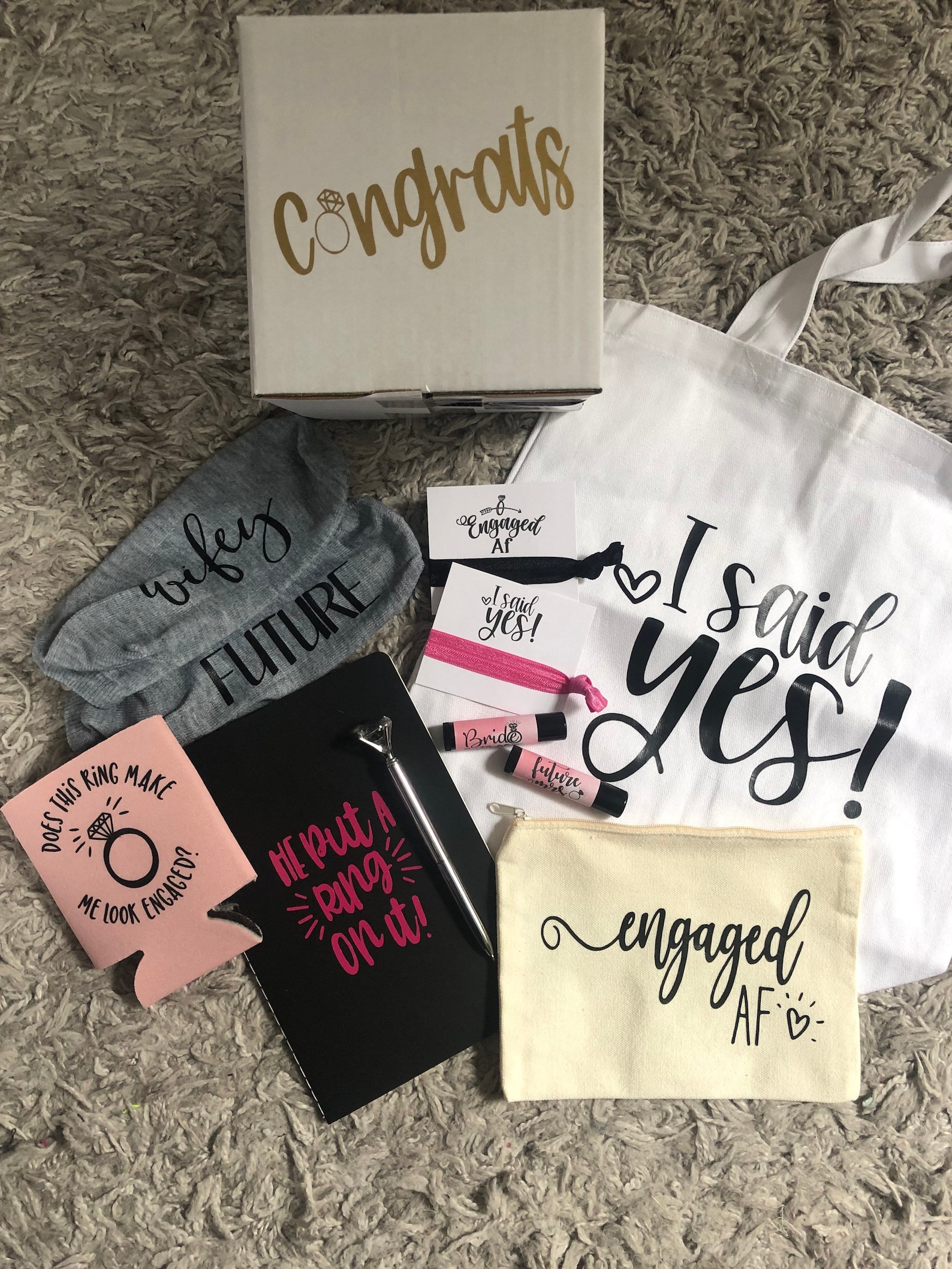 Engagement Gift/Engaged Box/ Engagement Gift Box/ Wedding | Etsy