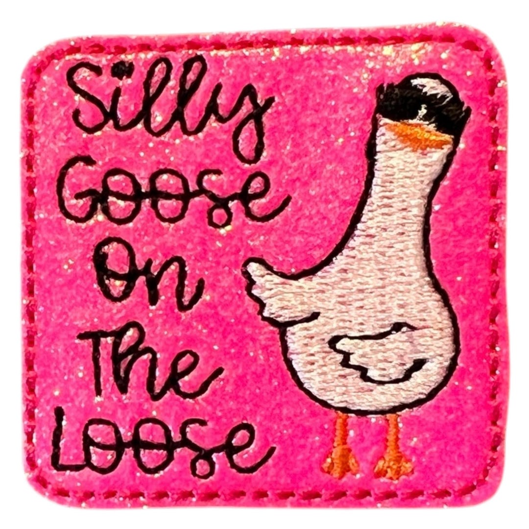 Silly Goose Collar Embellishment - Etsy Israel