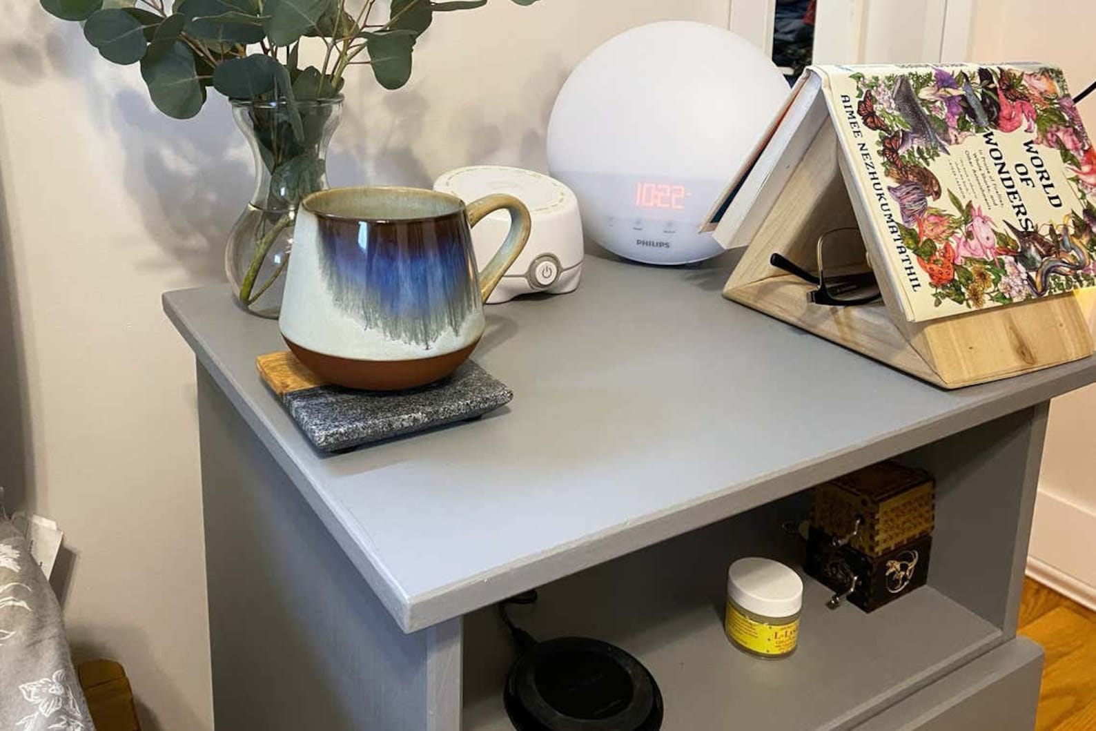 Triangle Bookstand, Triangle Book Holder, Nightstand Bookmark, Rustic ...