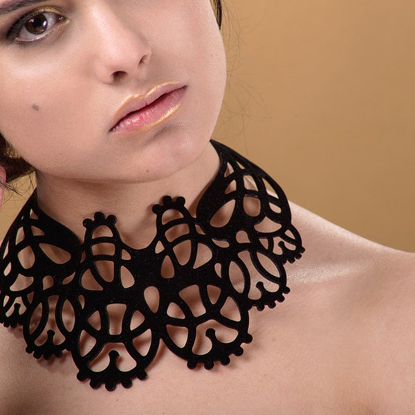 Oversized Necklace - Etsy