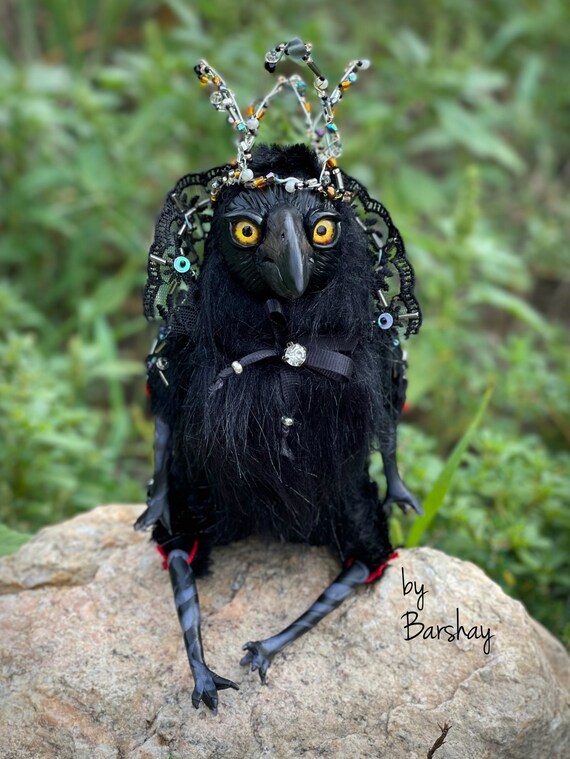 Crowned Crow Doll. Black King Raven Toy Figurine. Royal Raven - Etsy
