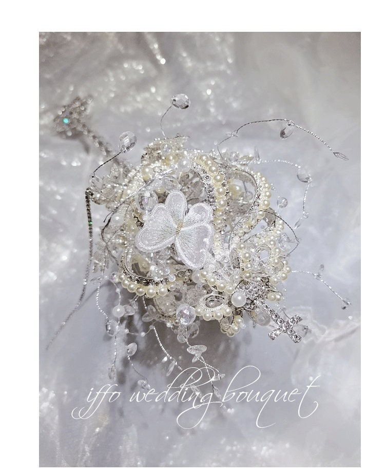 Customized Golden Wedding Bride Scepter Bouquet Gothic Bouquet - Etsy