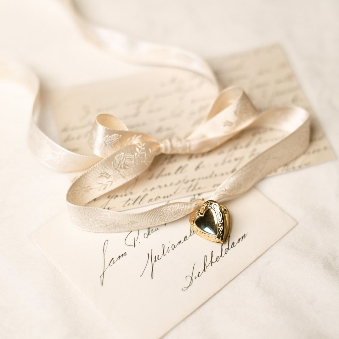 Gold Heart Locket Necklace, 18k Gold Plated Lock, Ribbon Necklace ...