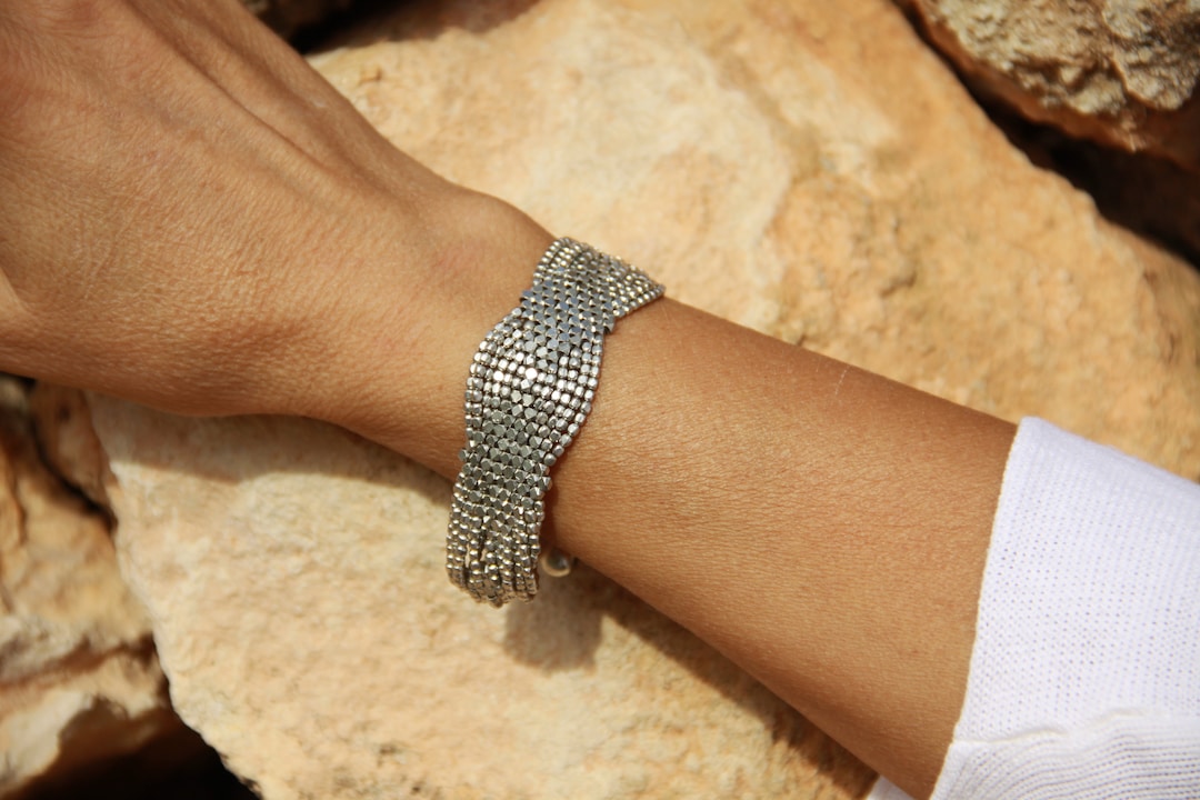 Bohemian Jewelry for Women - Boho Bracelet Gold - Bead Bracelet Ideas ...