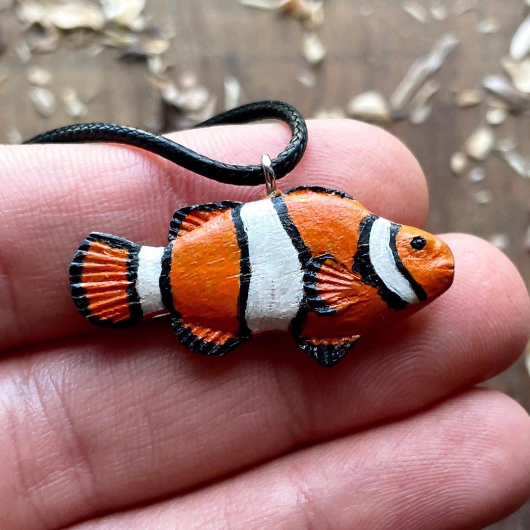 Handcarved Clownfish Pendant, Walnut Wood Fish Necklace - Etsy