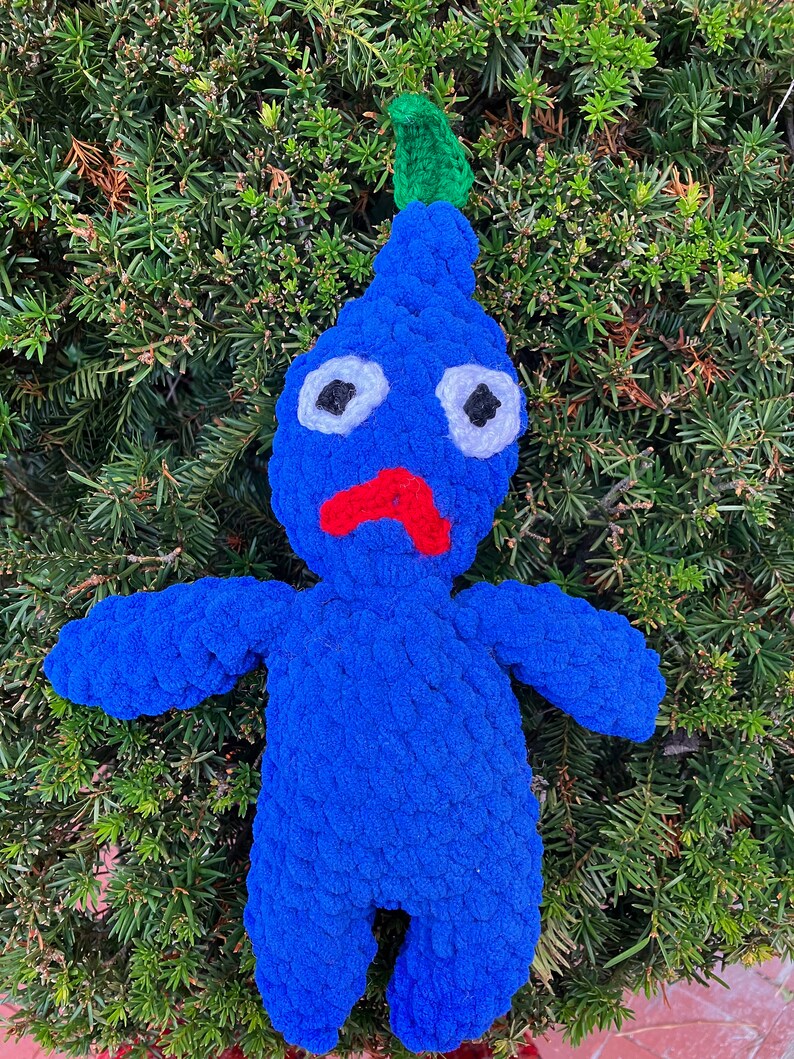 Huggable Crochet Pikmin Amigurumi Plush - Etsy