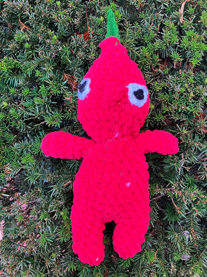Huggable Crochet Pikmin Amigurumi Plush - Etsy
