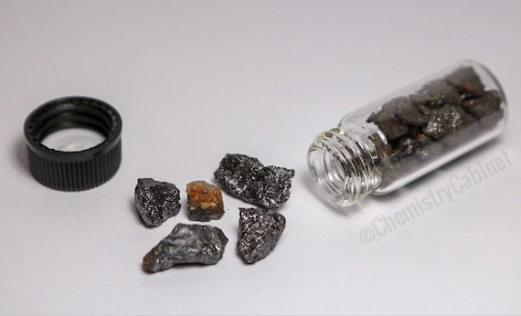 Lodestone /ore Natural Magnet Chemistry Sample Mineralogy | Etsy Canada