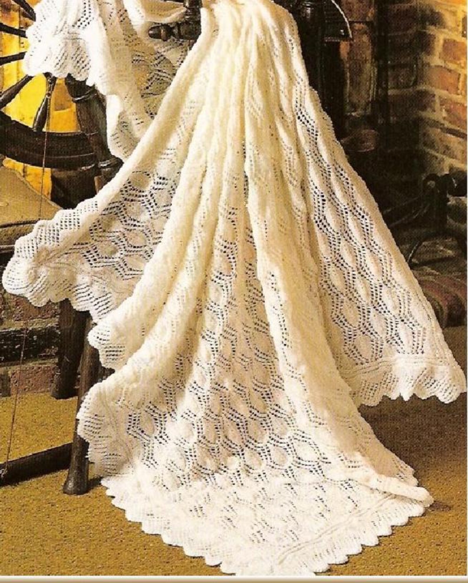 Baby Heirloom Traditional Lace Shawl Knitting Pattern Christening 3ply ...