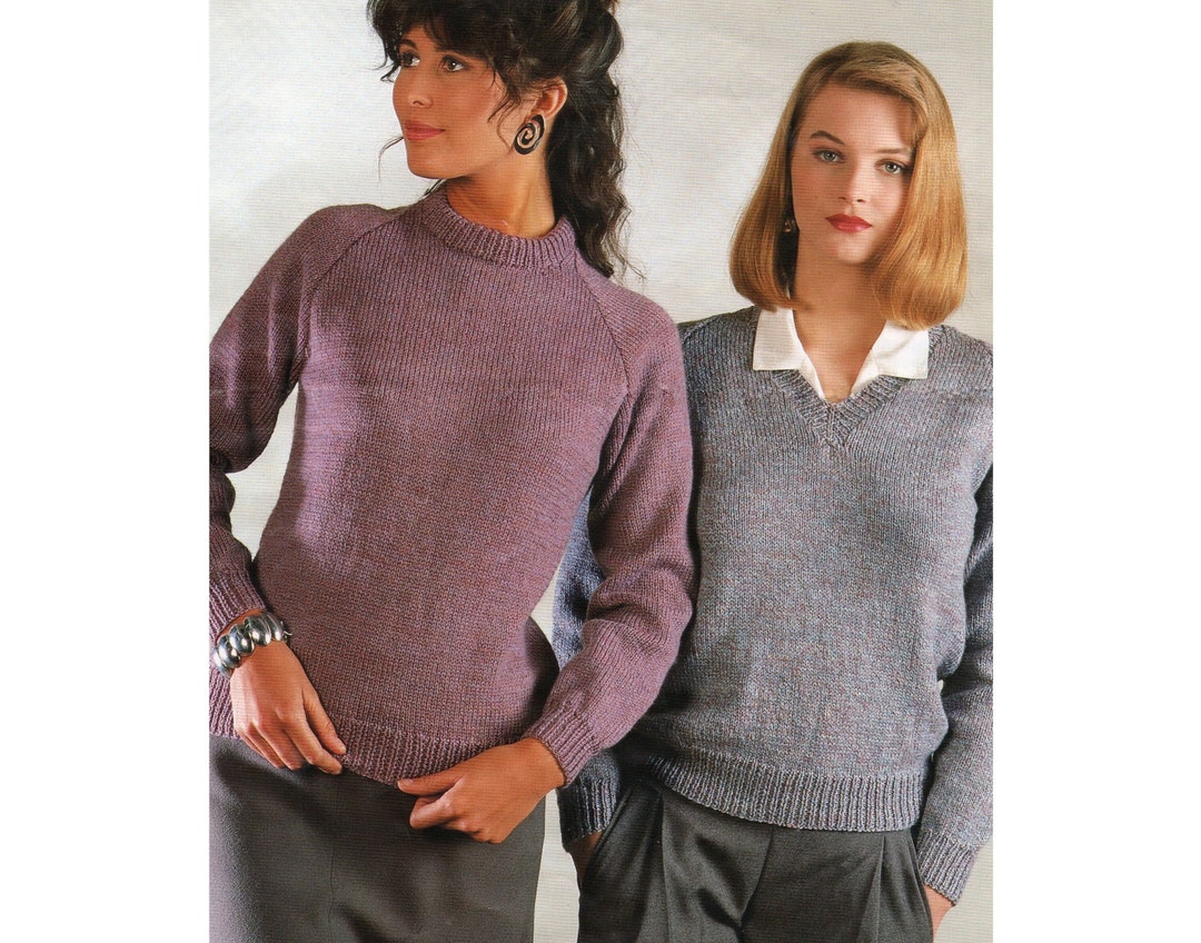 Ladies Crew & V-neck Raglan Sweaters Easy Knit Classic Raglan Knitting Pattern DK 32-42" English ...