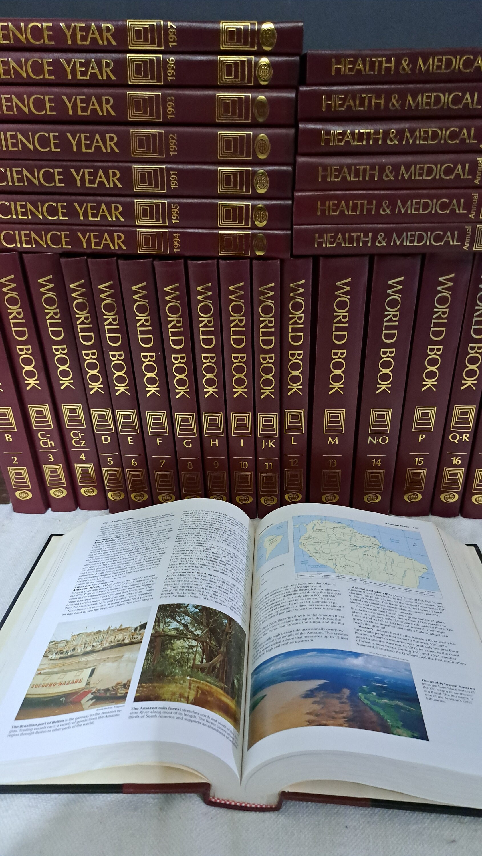 42 Volume Set 1990 World Book Encyclopedia Set, 41% OFF