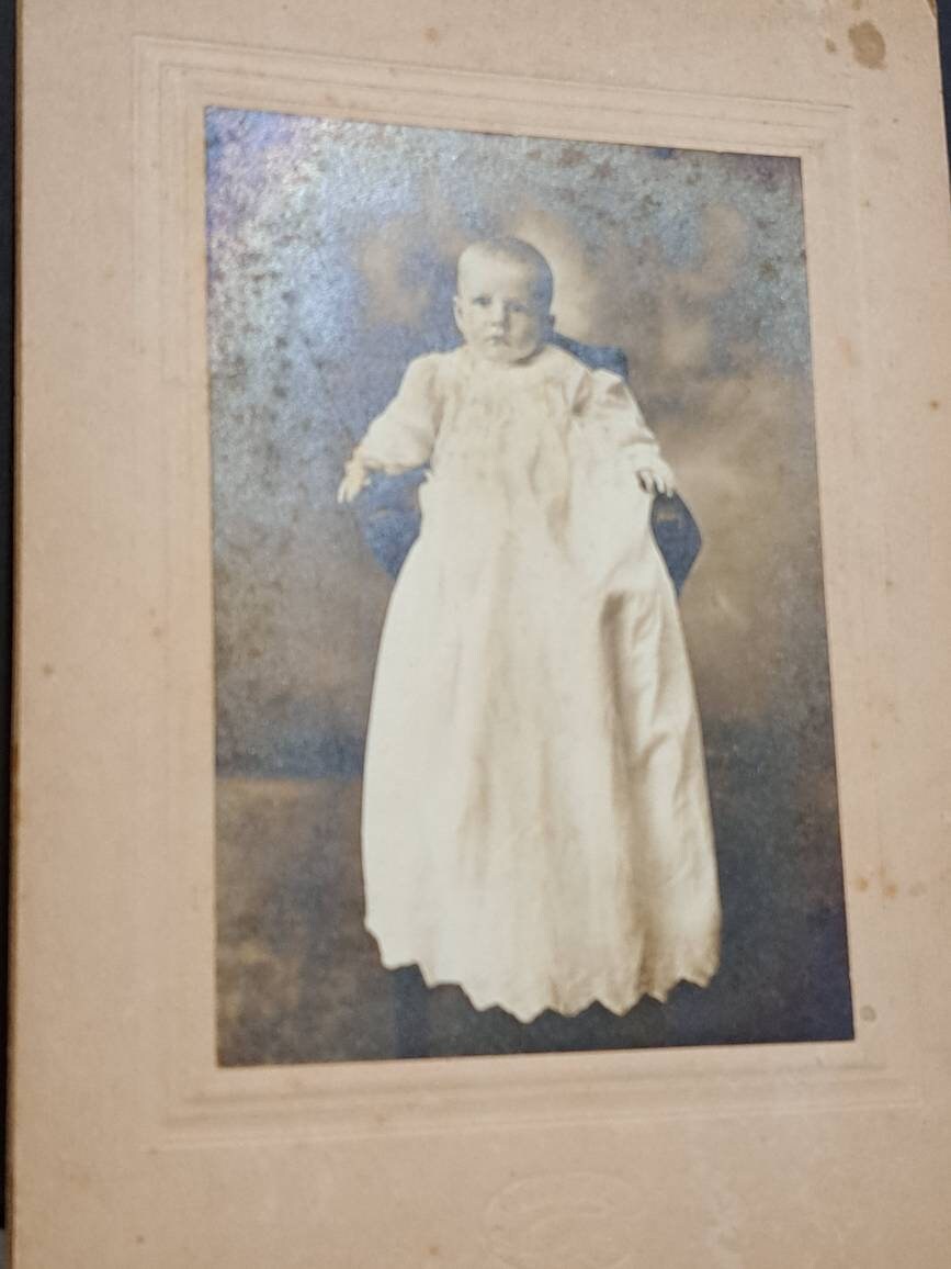 Collection of 15 Portraits From 1880-1902 - Etsy
