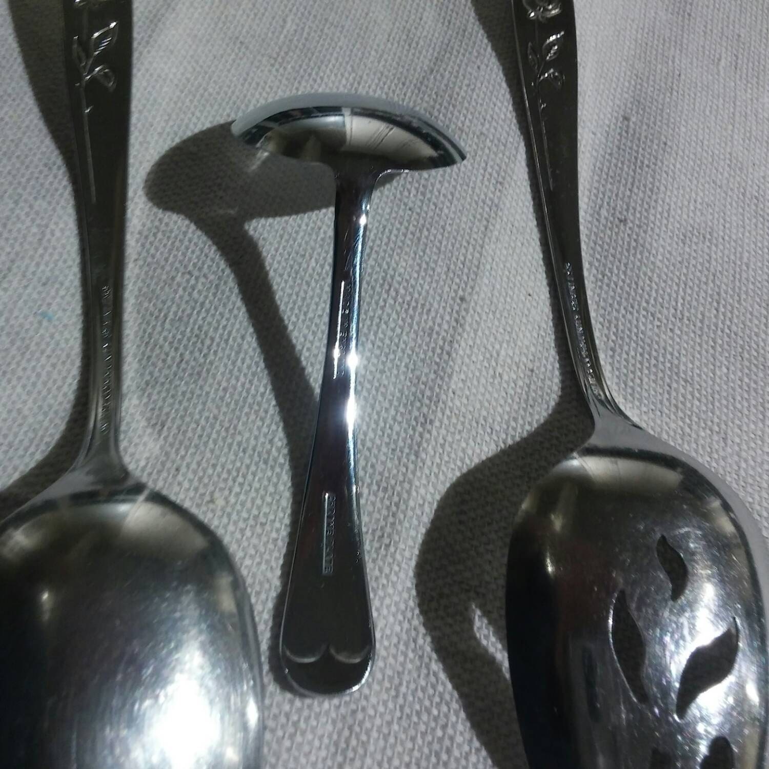 Two Oneida Rose Serving Spoons and 1 Made in England Mini Laddle - Etsy