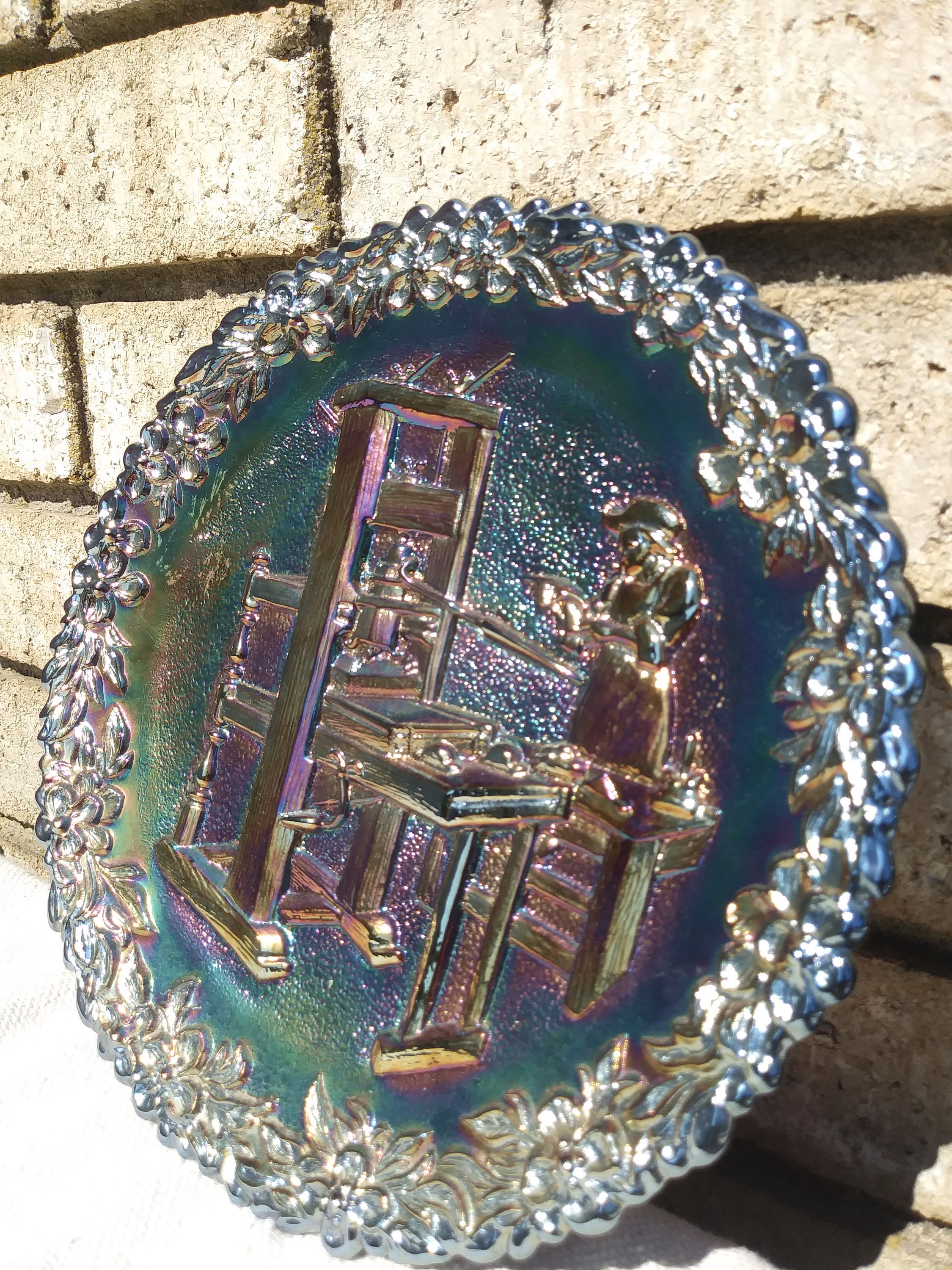 2 Vintage Fenton Carnival Glass Plates - Etsy