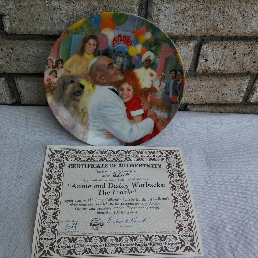 Edwin M Knowles Collectible Annie Plate "annie and Daddy War Bucks" - Etsy