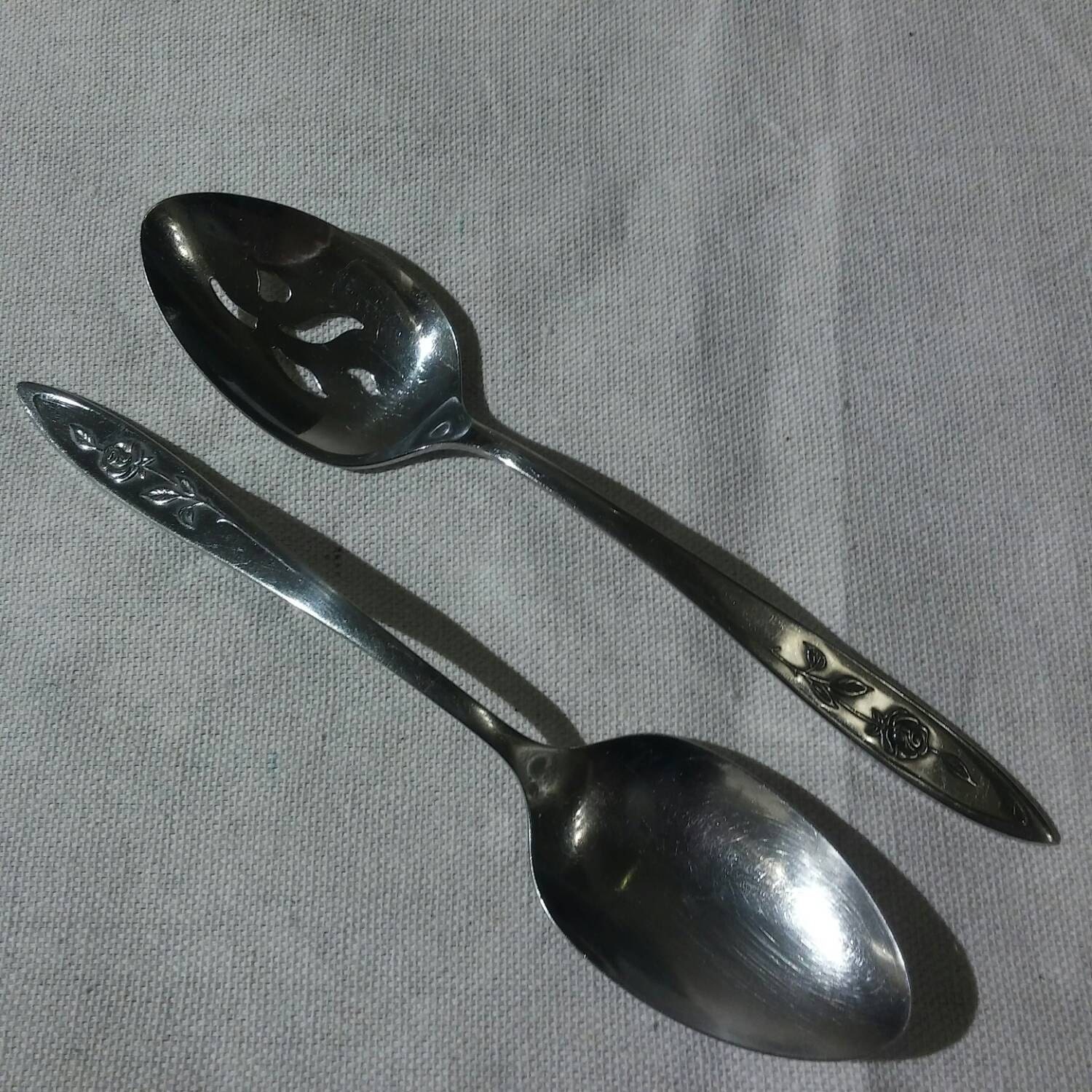 Two Oneida Rose Serving Spoons and 1 Made in England Mini Laddle - Etsy