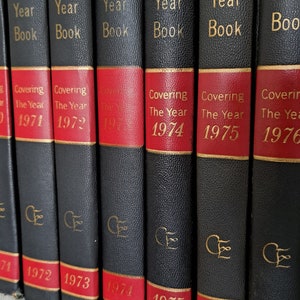 35 Volumes Collier's Year Books 1963 Through 1999 - Etsy