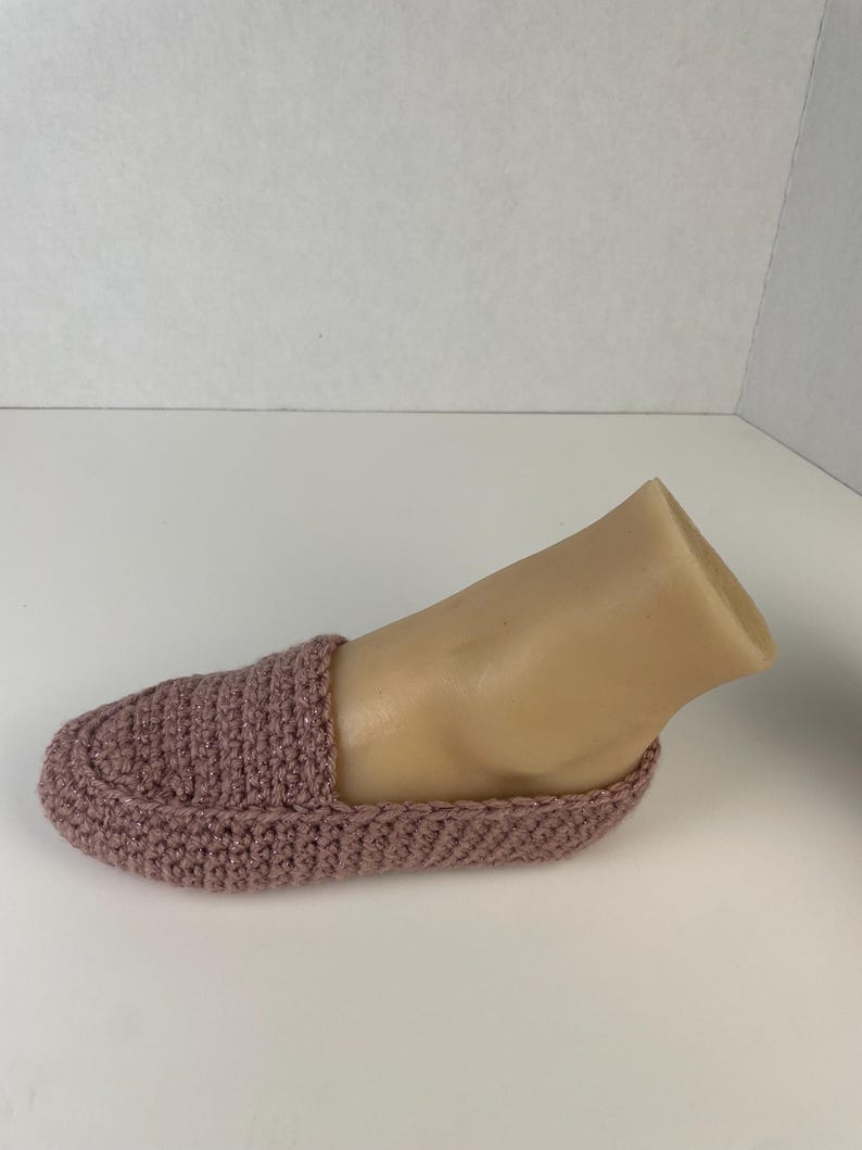 Lazy Day Crochet Pattern for Slipper - Etsy