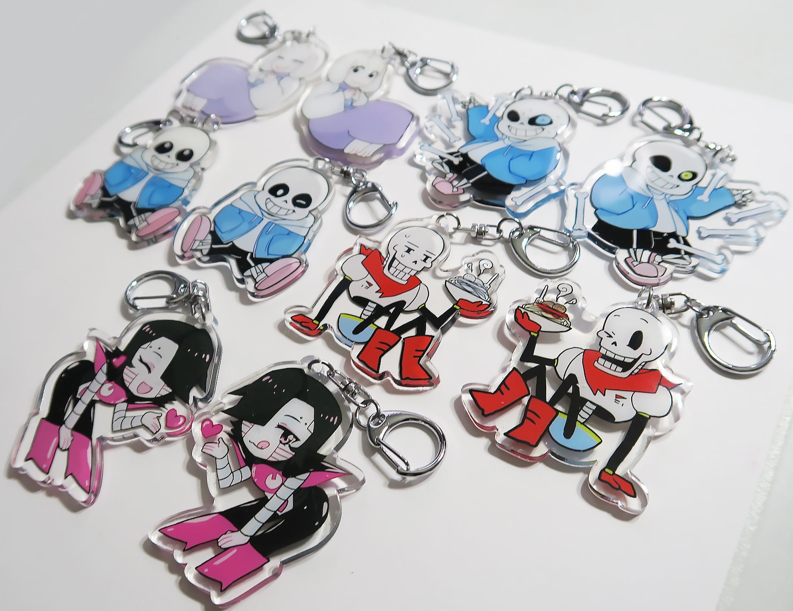 UNDERTALE Charm Keychains Sans Papyrus Metaton Toriel - Etsy